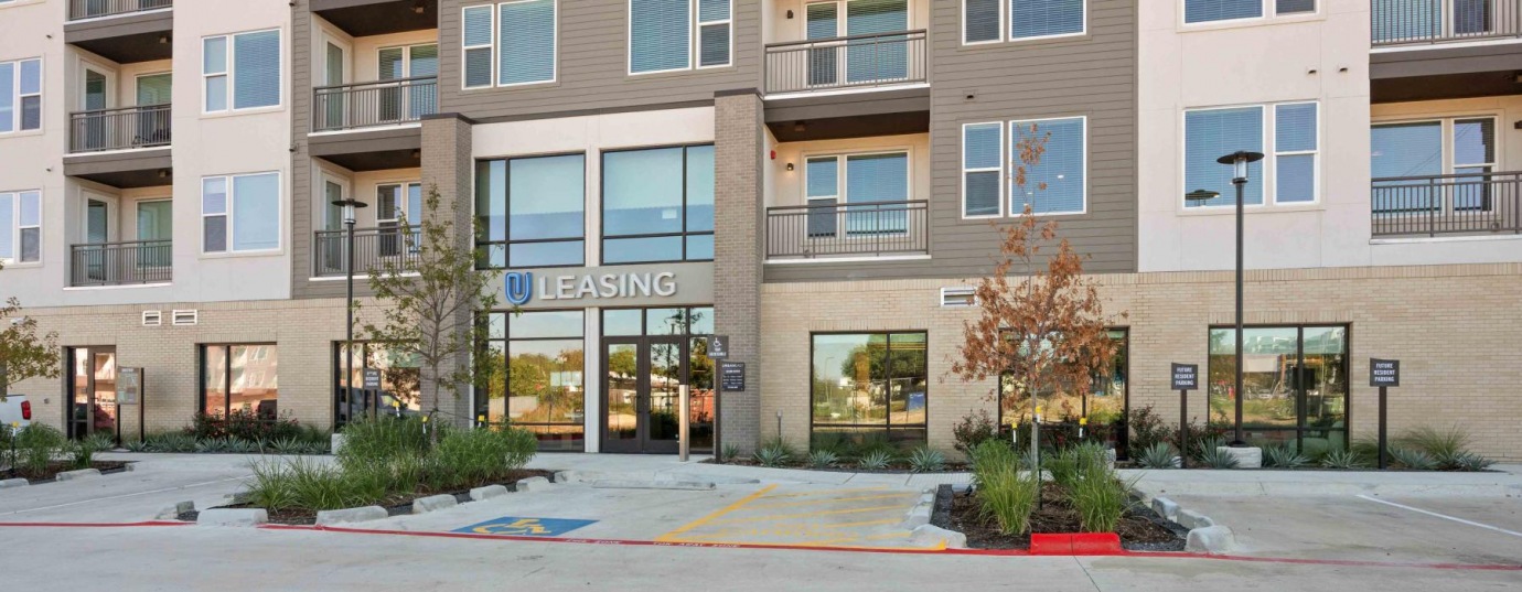 Explore the East Austin Neighborhood | Urban East